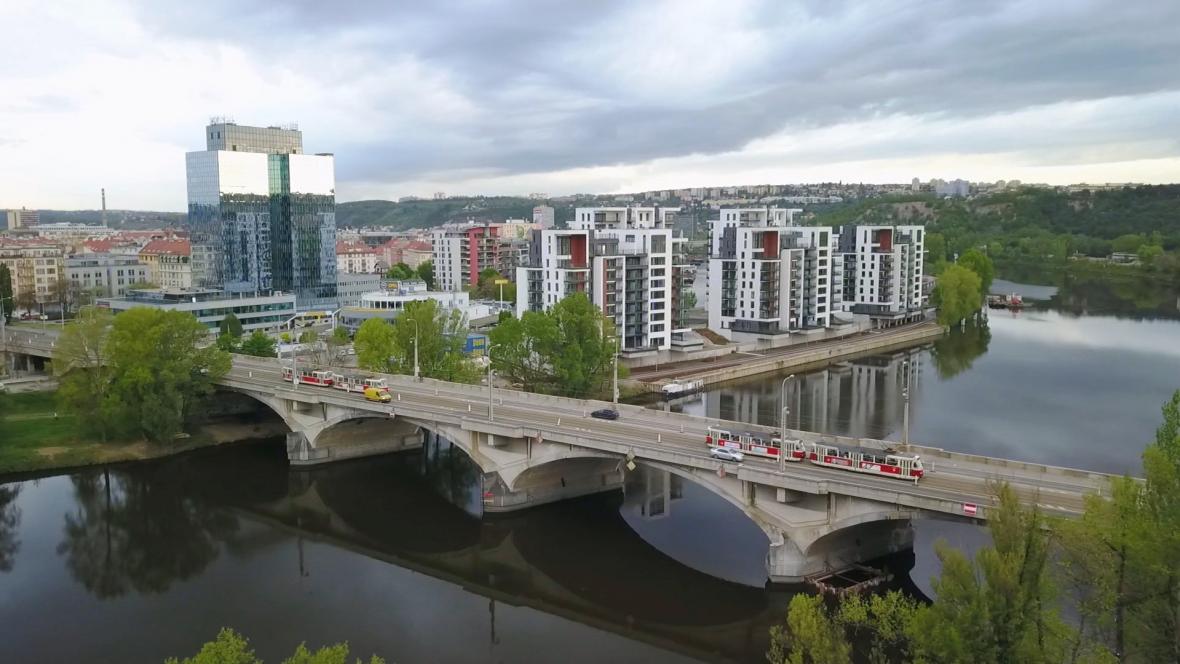 Další krůček k rekonstrukci Libeňského mostu – Tram-bus.cz