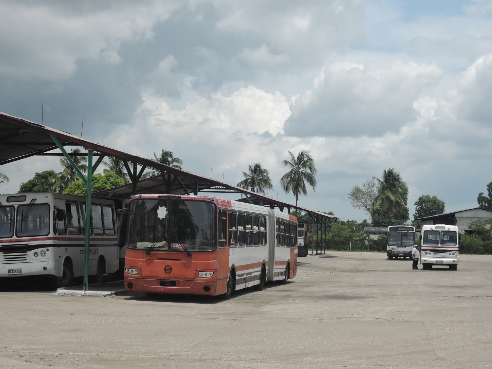 Santiago de Cuba – za pozůstatky tramvají na Kubě – TRAM-BUS.cz